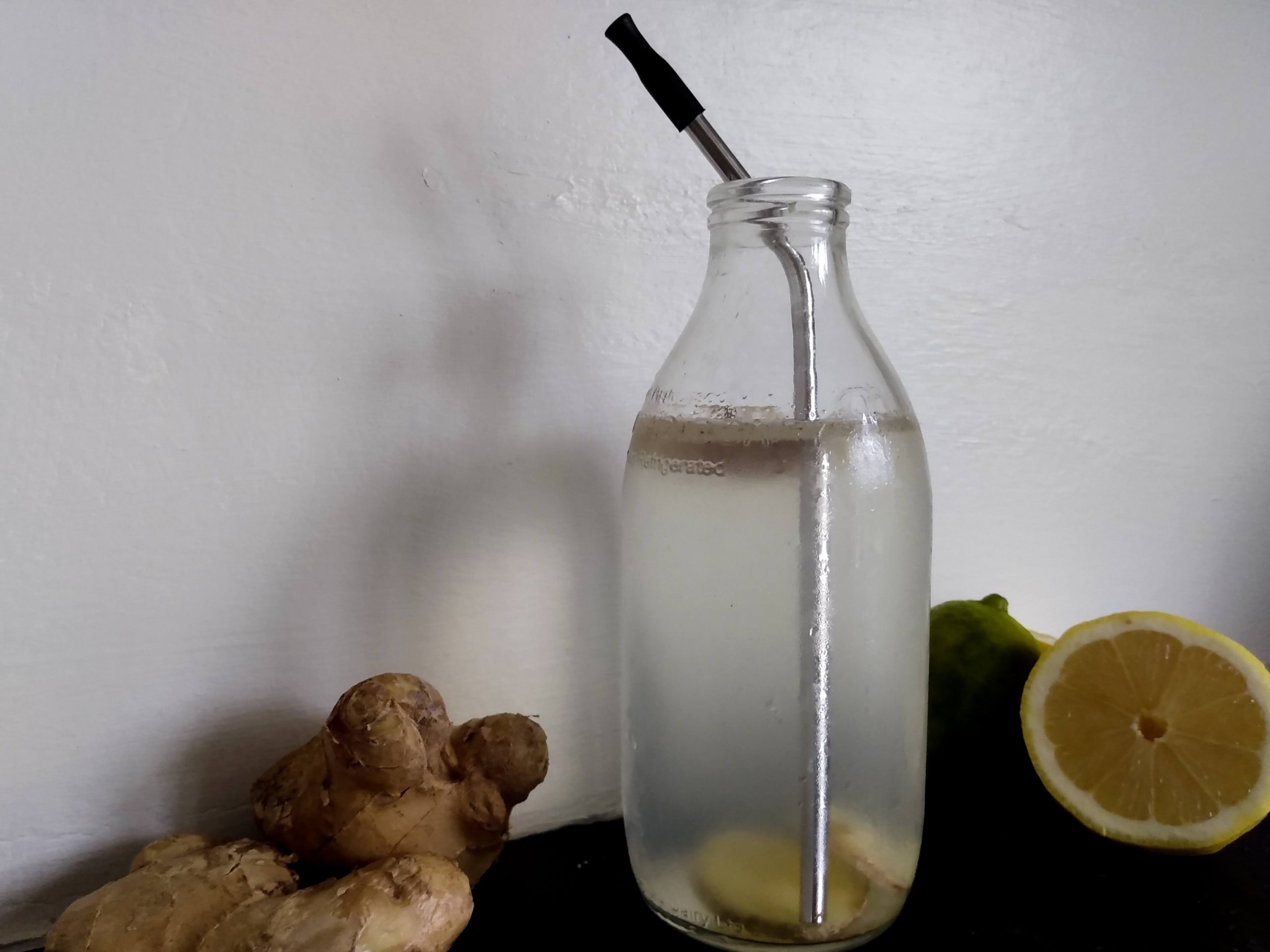 The Benefits of Drinking Lemon Water in the Morning - a Hopeful Home